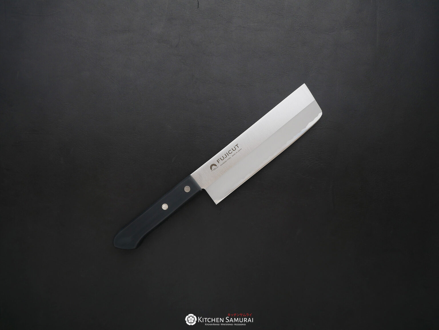Nakiri – Kitchen Samurai | Japanese Kitchen Knives